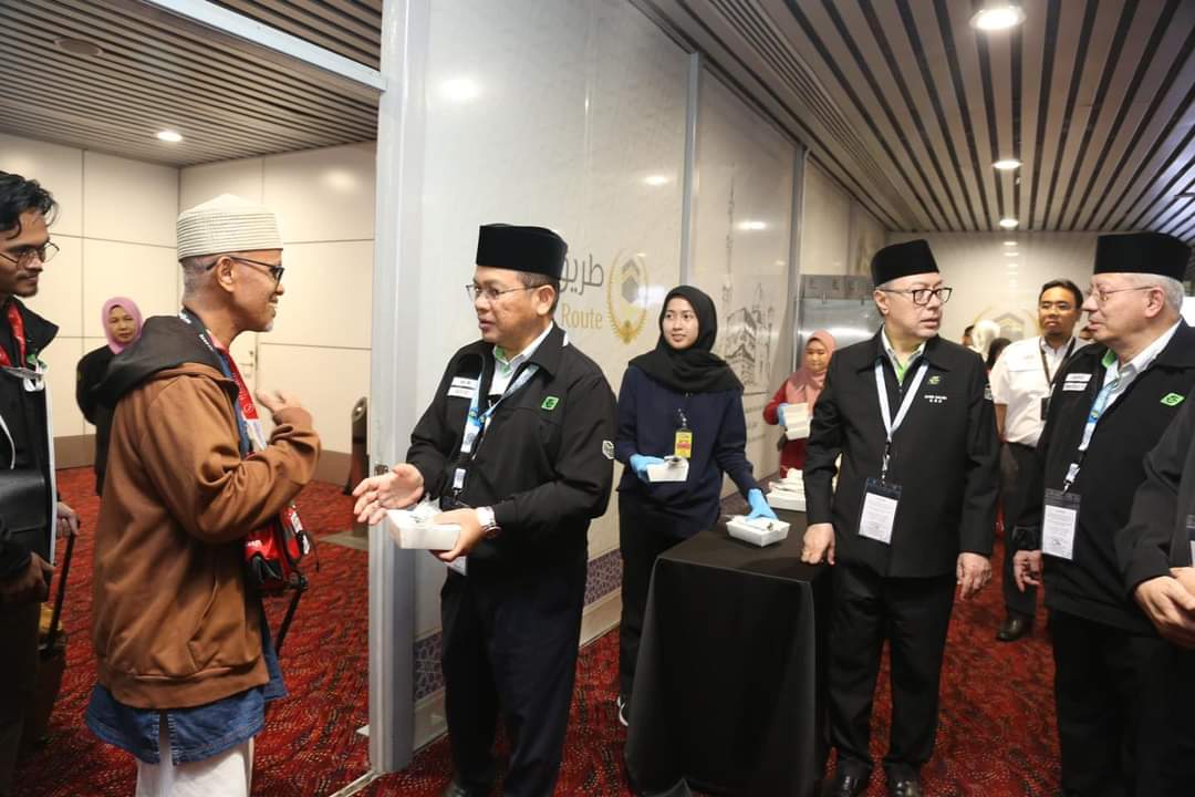 Kumpulan pertama jemaah berlepas ke Madinah – Selak-Selak